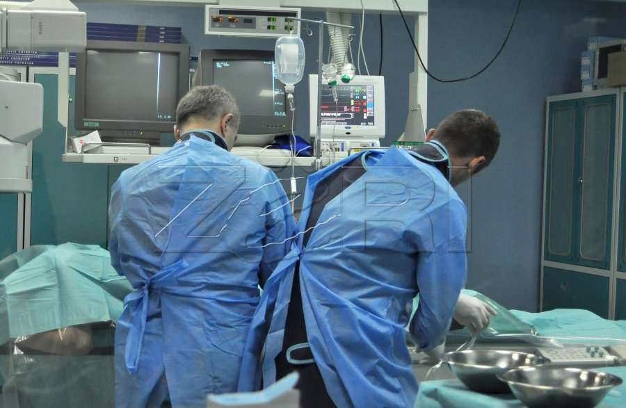 QKUK-ja e spitalet s’kanë CO2 për operacione, pacientët të shqetësuar ...