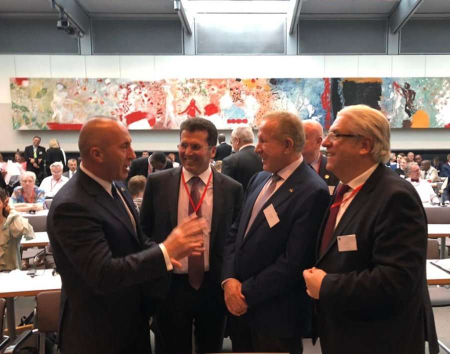 Lazim Destani merr pjesë në “Mbledhjen Ndërkombëtare në Berlin”, takim ...