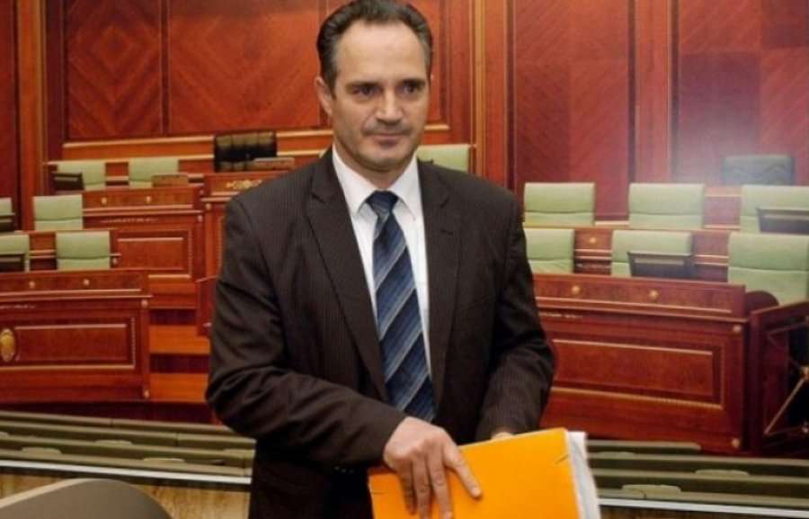 Nait Hasani për fotot e publikuara nga Flora Brovina: Unë jam shokuar ...
