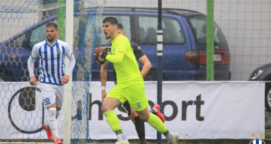 Visar Bekaj tregon reflekset e tij, pret goditje të fuqishme nga ...