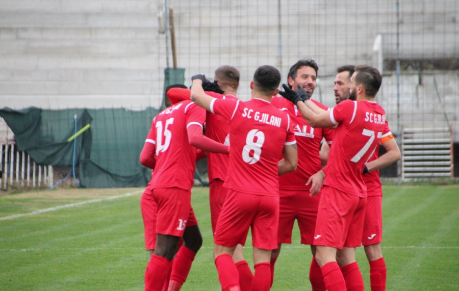 Gjilani ndan rrugët edhe me një tjetër futbollist të njohur - Lajmet e ...