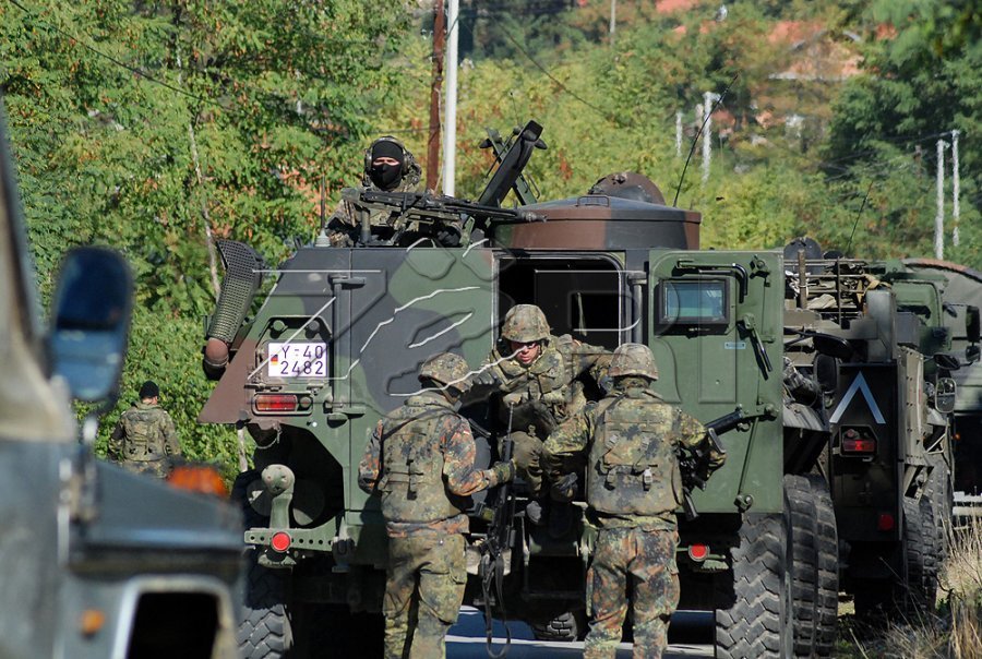 KFOR-i rrit prezencën ushrarake për një stërvitje - Lajmet e fundit - Zëri