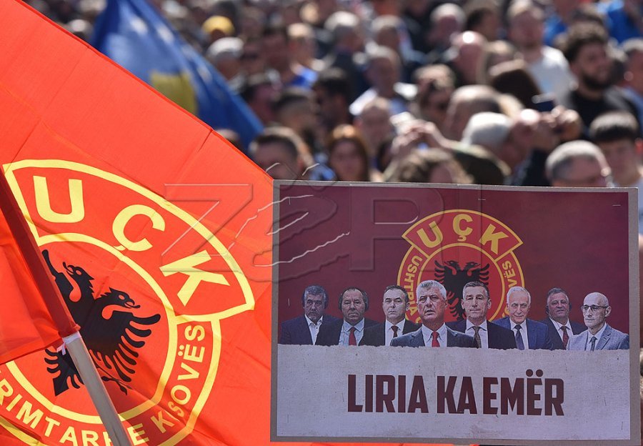 Gjyqi në Hagë, The Sunday Times: Heronjtë e Kosovës akuzohen për krime ...