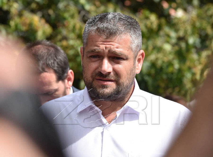 Hoti i dërgon letër Borrellit, i tregon se Serbia s’po e zbaton ...