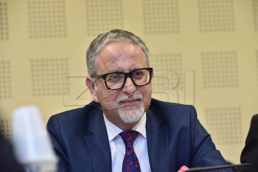 Vitia: Listat e pritjes pasojë e numrit të vogël të anesteziologëve, po ...
