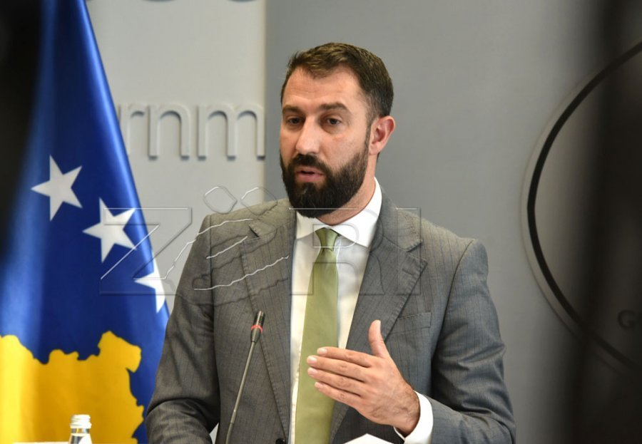 Krasniqi: Gjykata shtyn ekzekutimin e rregullores diskriminuese të ...