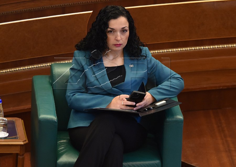 Kadaj-Bujupi: Isha aty, çanta e dorës u kontrollua e s’pati asnjë ...