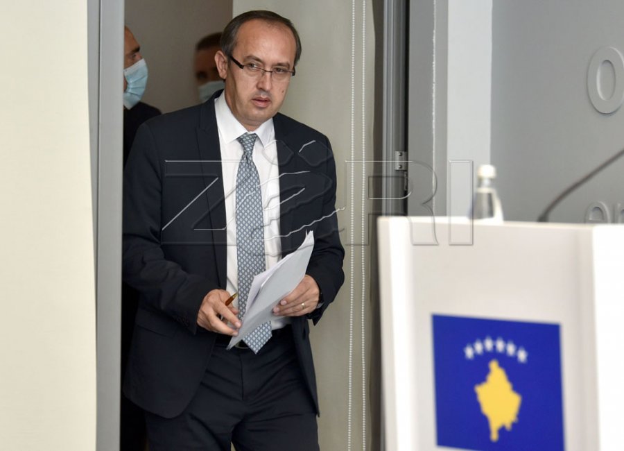 Hoti: Përkeqësim i paprecedent i strukturës së buxhetit në tre vjetët e ...