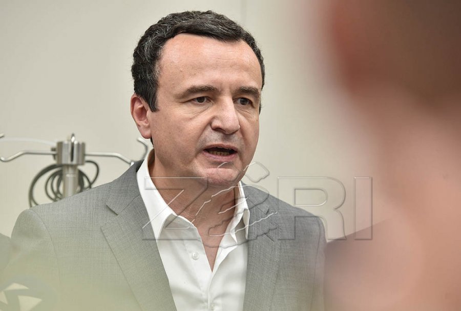 Kurti pyetet nëse është verifikuar se i vrari në Serbi është Faton ...