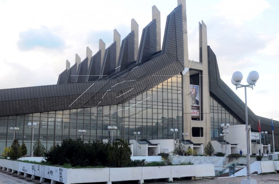 Nënshkruhet marrëveshja për revitalizimin e Pallatit të Rinisë e ...