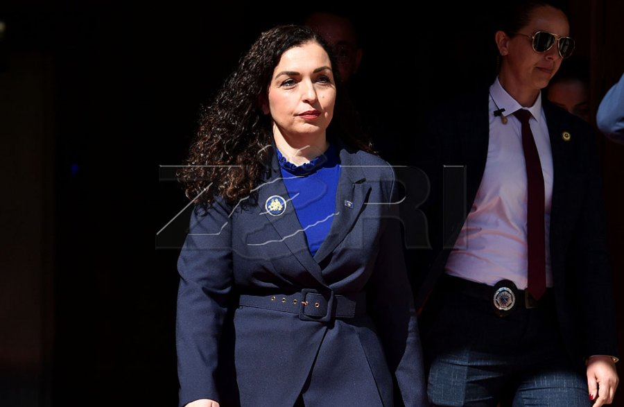 Kërcënohet me jetë presidentja Osmani - Lajmet e fundit - Zëri
